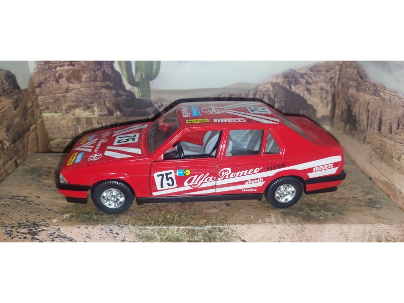 Burago Alfa Romeo 75 1:24