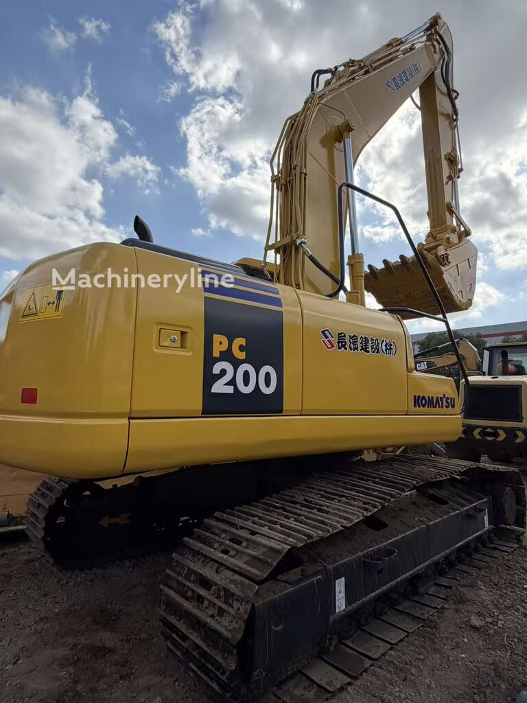 Komatsu PC200 bager guseničar