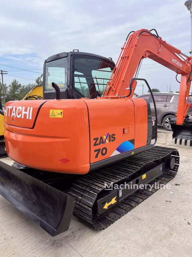 Hitachi ZX 70 midi bager