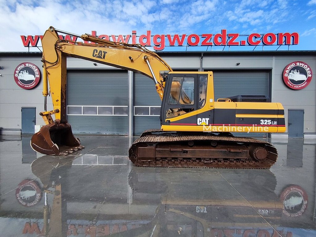 Caterpillar 325LN bager guseničar