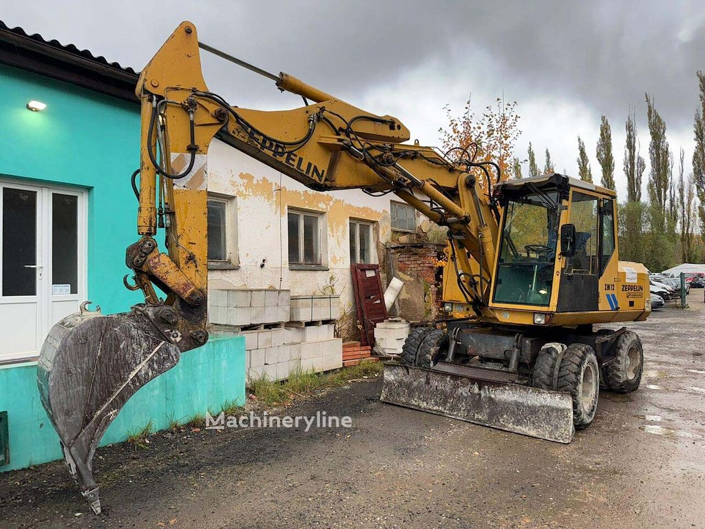 Zeppelin ZM12 bager točkaš