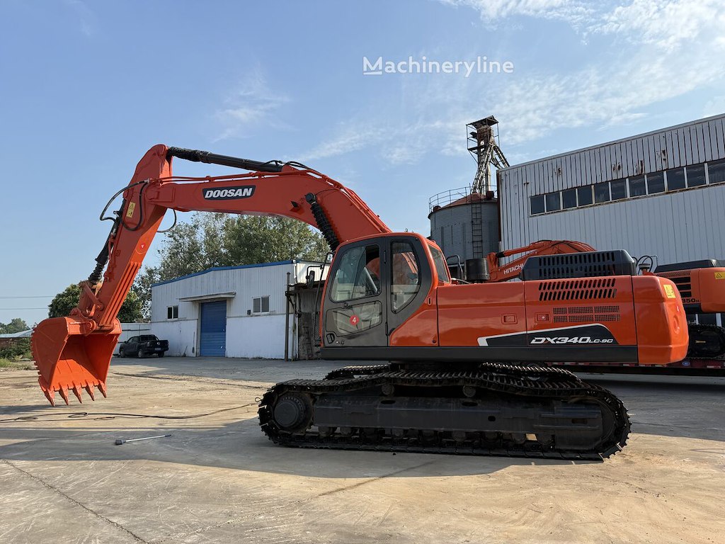 Doosan DX340LC-9C bager guseničar