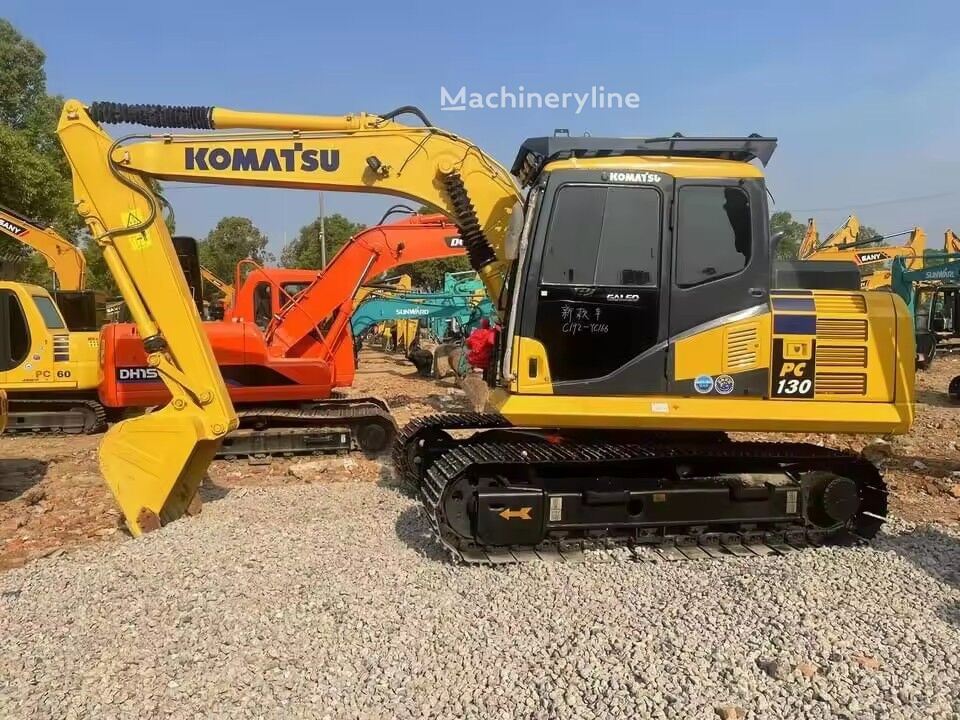 Komatsu PC130 midi bager