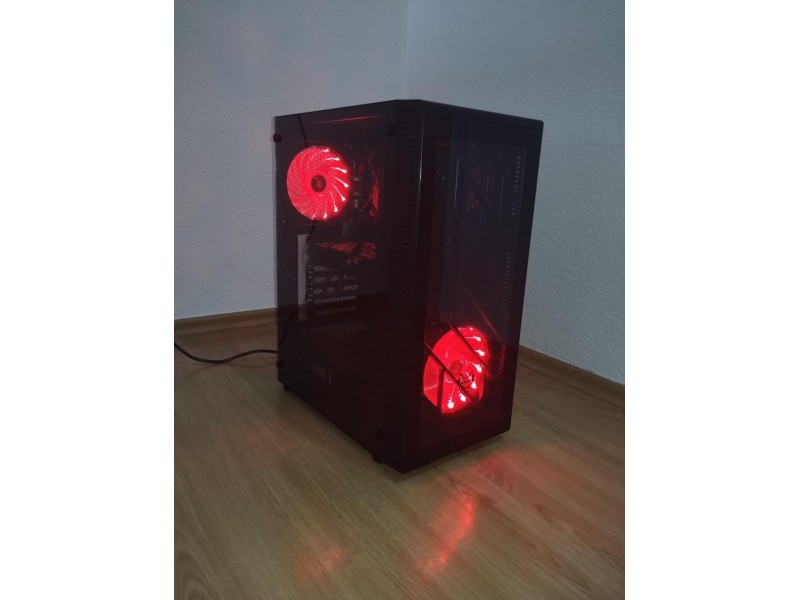 Gaming PC racunar kompjuter