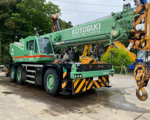 Kato ROUGH TERRAIN CRANE (RAFTER CRANE) dizalica za sve terene