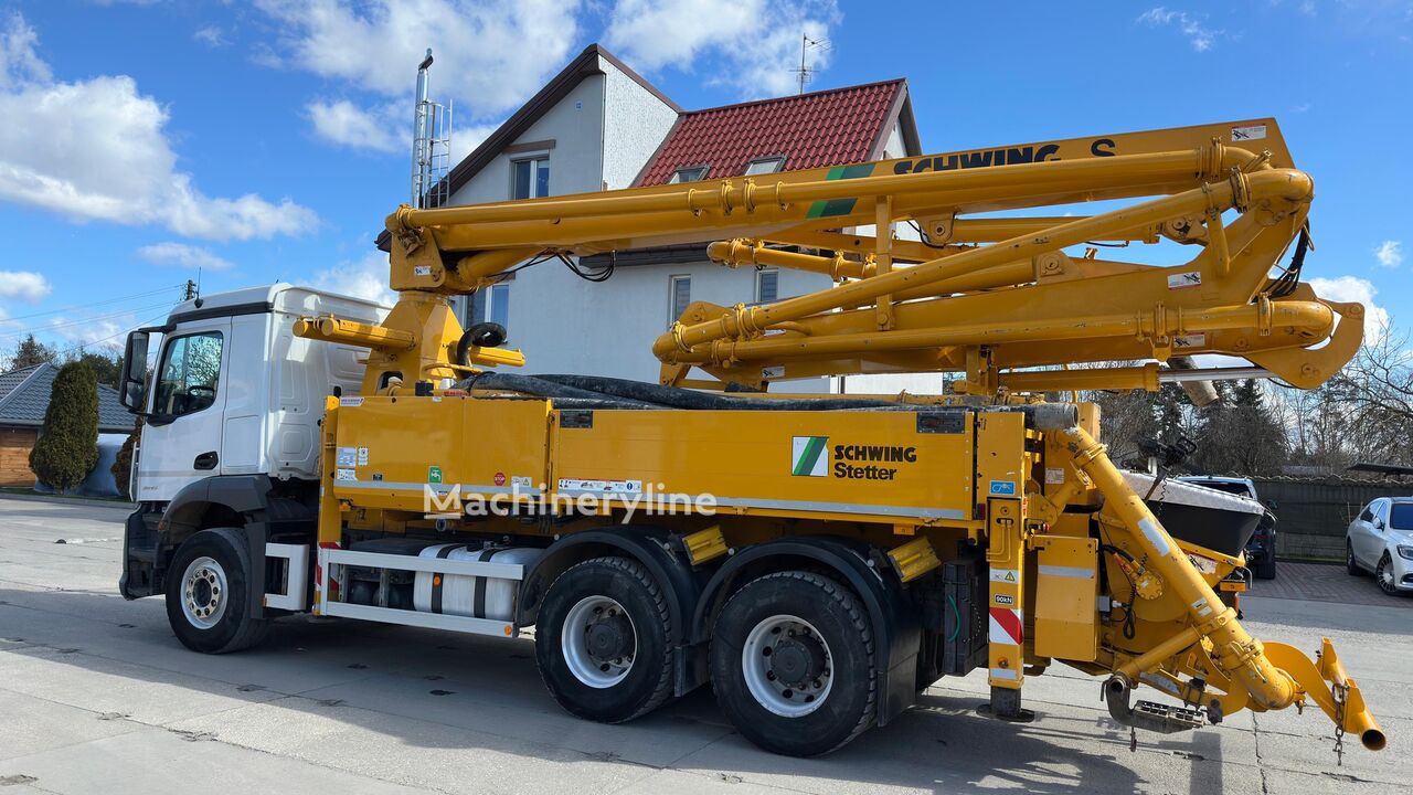 Schwing S24X na šasiji Mercedes-Benz Arocs 2633 pumpa za beton