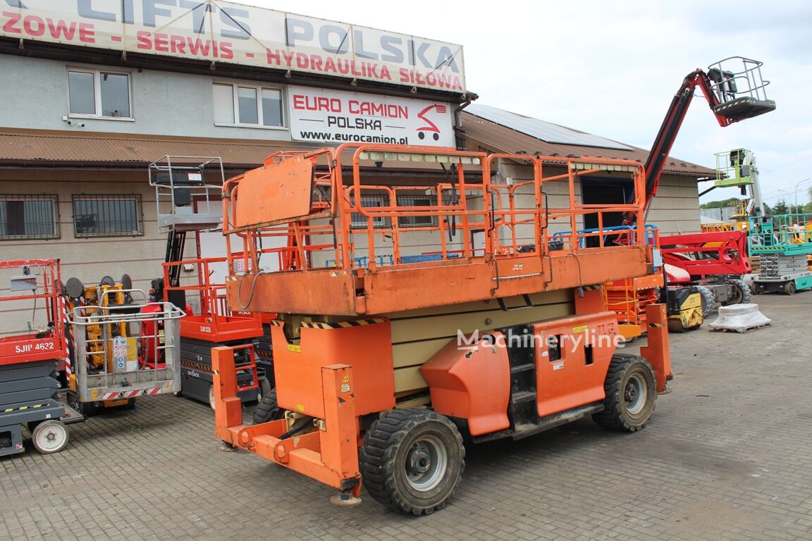 JLG 4394 RT makazasta platforma