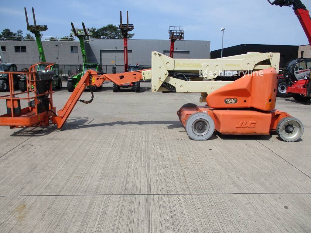 JLG E400 AJPN (745) hidraulična zglobna platforma