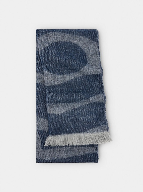 JACQUARD SCARF WITH FRINGES
