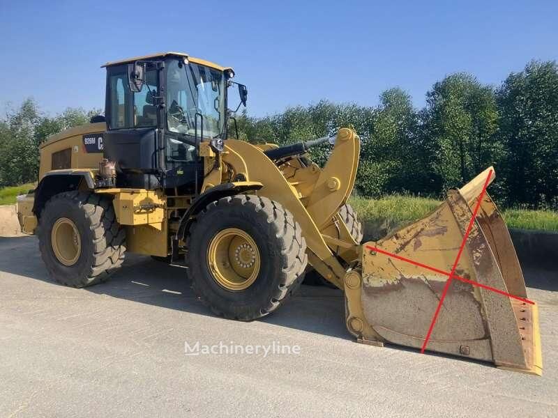 Caterpillar 926M prednji utovarivač