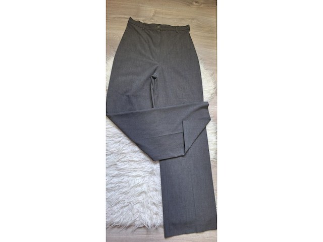 SIVE DUBOKE PANTALONE SIROKIH NOGAVICA S/M