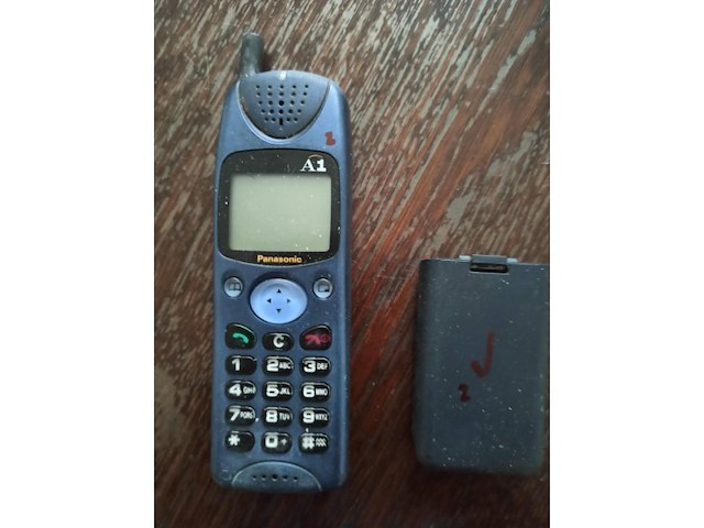 panasonic telefon eb-g520 kolekcionarski primerak