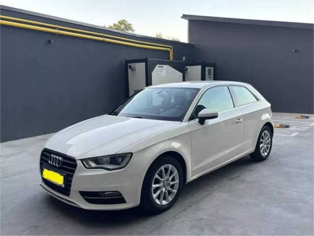 Na prodaju očuvan Audi A3, 1.6 dizel, 2013. god