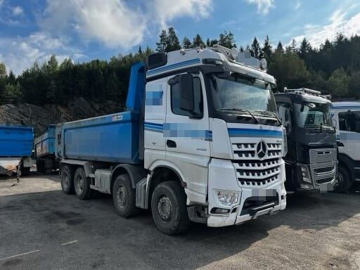 Mercedes-Benz Arocs 3258 kiper