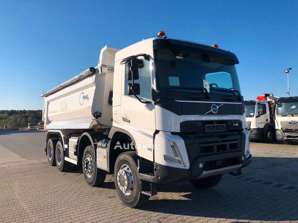 Novi Volvo FMX 500 kiper