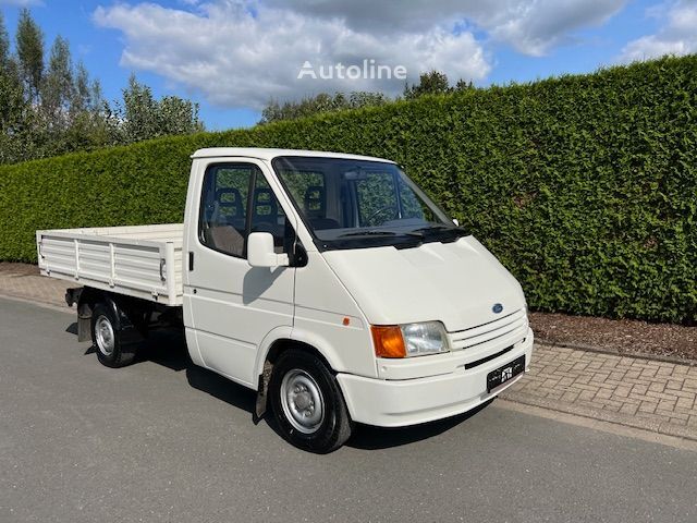 Ford Transit Pritsche kamion s ravnom platformom < 3.5t
