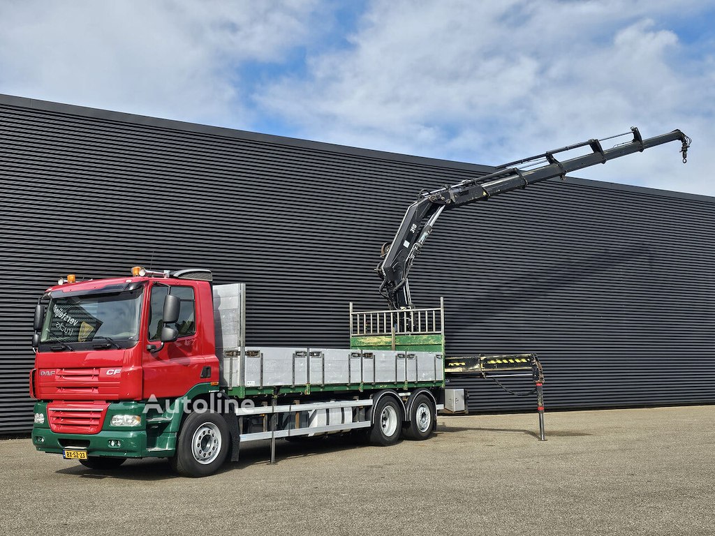 DAF CF 85.410 6x2 / HIAB 35 t/m crane / kran + REMOTE kamion s ravnom platformom