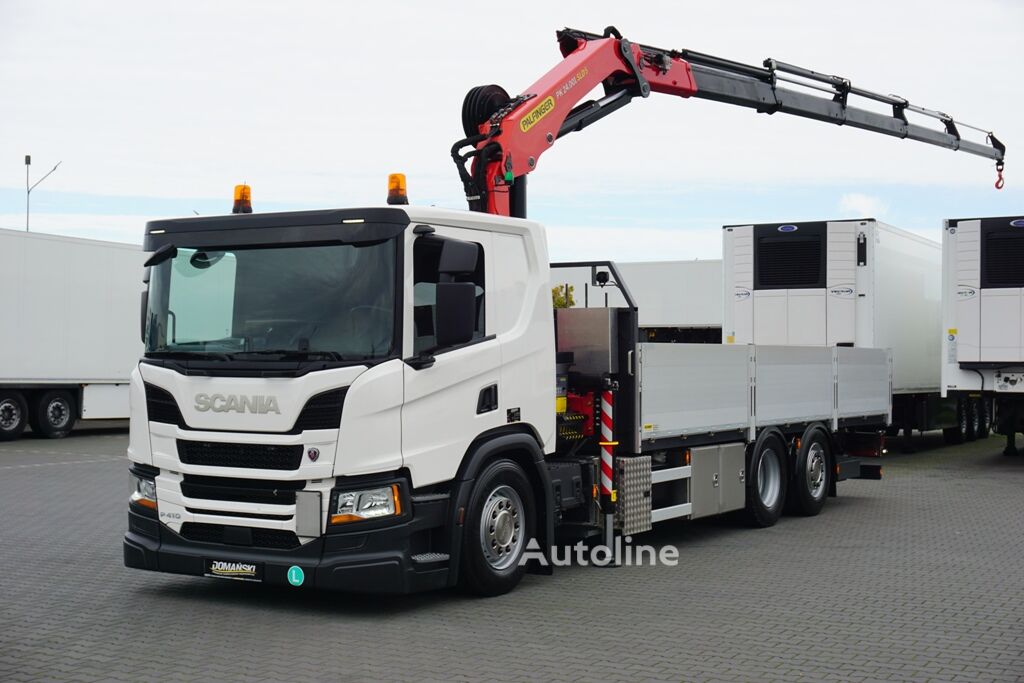 Scania P 410 / 6 X 2 / SKRZYNIOWY + HDS / PALFINGER PK 24 001 / OŚ SKRĘ kamion s ravnom platformom