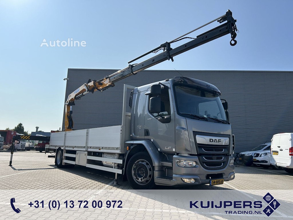 DAF LF 320 FA / Effer 175.2/c3s Crane / 363 dkm kamion s ravnom platformom