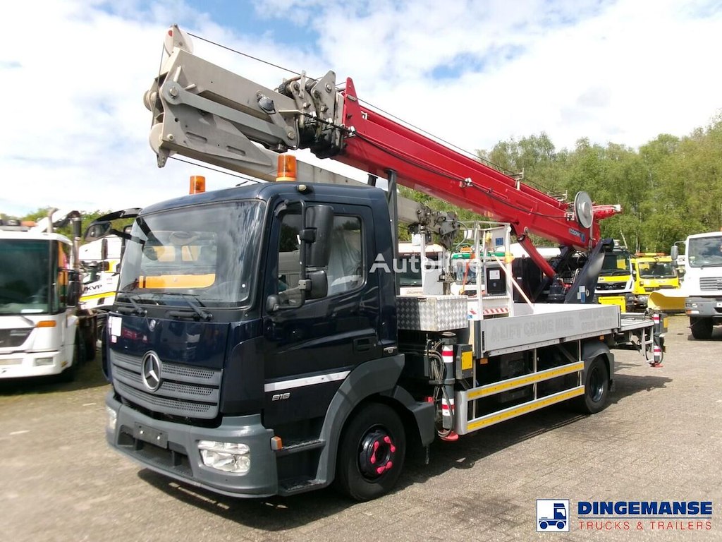 Mercedes-Benz Atego 816 4x2 Bocker AK 32/1500 SPS crane kamion s ravnom platformom