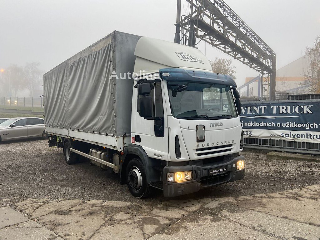 IVECO Eurocargo ML120E22 kamion s ceradom