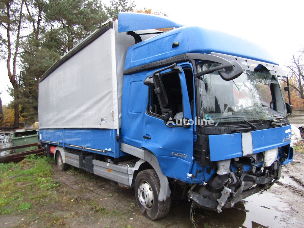 Mercedes-Benz Atego 1222L / FIRANKA / USZKODZONY / WINDA kamion sa klizna zavesa cerada