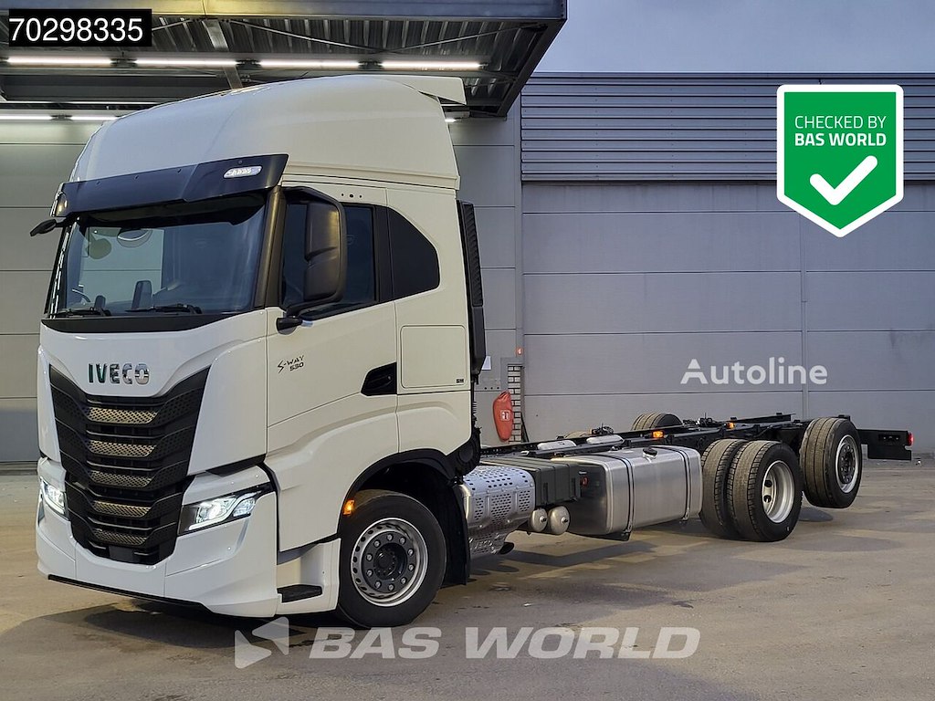 Novi IVECO S-Way 530 6X2 NEW chassis! Retarder Standairco Lift+Steering-Axl kamion šasija