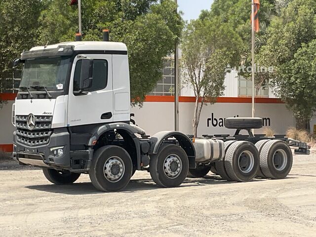 Prodaje se Mercedes-Benz Arocs 4240 kamion šasija na aukciji
