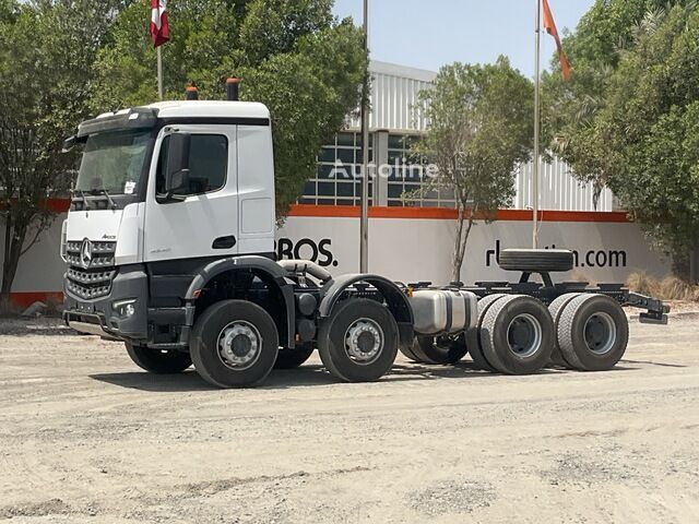 Prodaje se Mercedes-Benz Arocs 4240 kamion šasija na aukciji