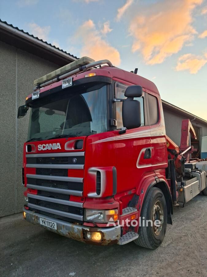 Prodaje se Scania R144 Kran og Krokbil rol kiper sa kukom na aukciji