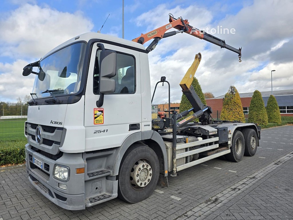 Mercedes-Benz Actros 2541 kamion rol kiper