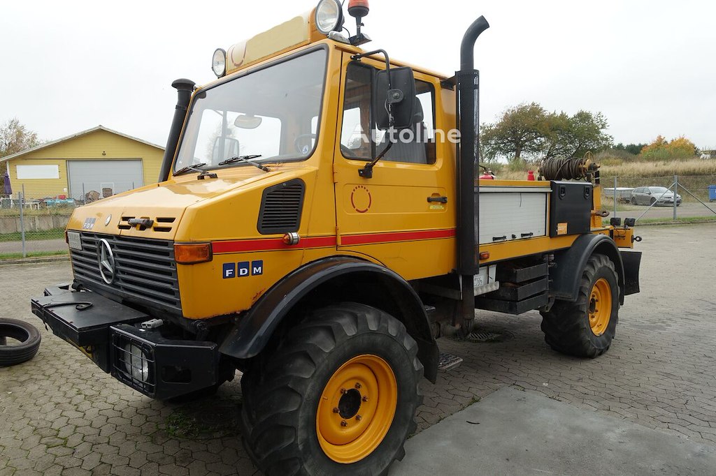 Mercedes-Benz Unimog 1300L 4x4 šlep auto