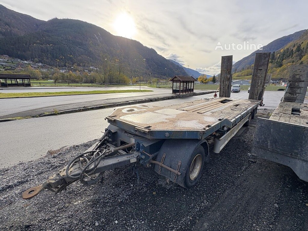 Prodaje se Damm 3-akslet maskinhenger - EU godkjent til 28.05.2026 prikolicu za građevinske strojeve na aukciji