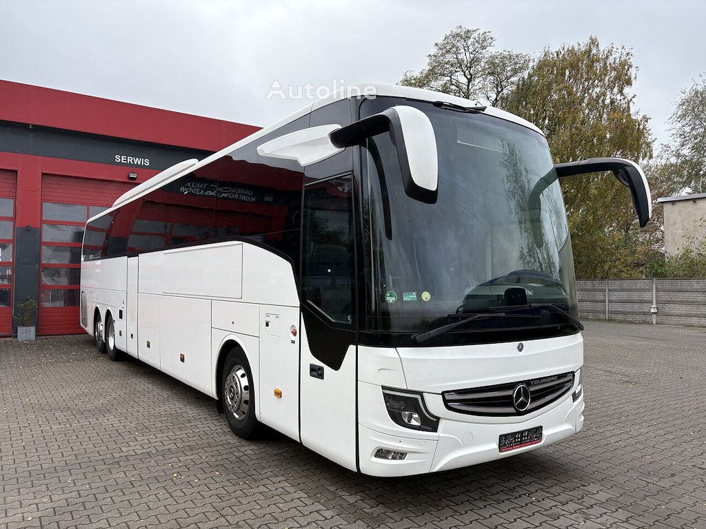 Mercedes-Benz Tourismo 17 turistički autobus