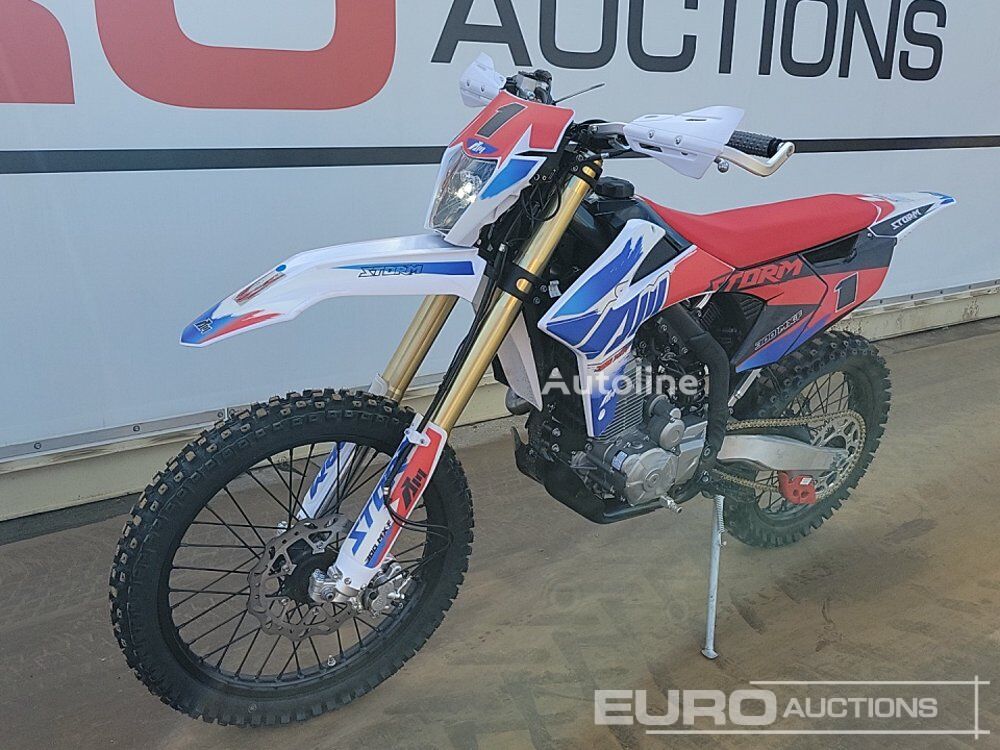 Prodaje se Apollo Storm Motorcross Bike motocikl na aukciji