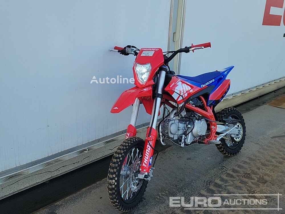 Prodaje se Apollo Thunder 125cc Motorcross Bike, 14" Front, 12" Rear T motocikl na aukciji