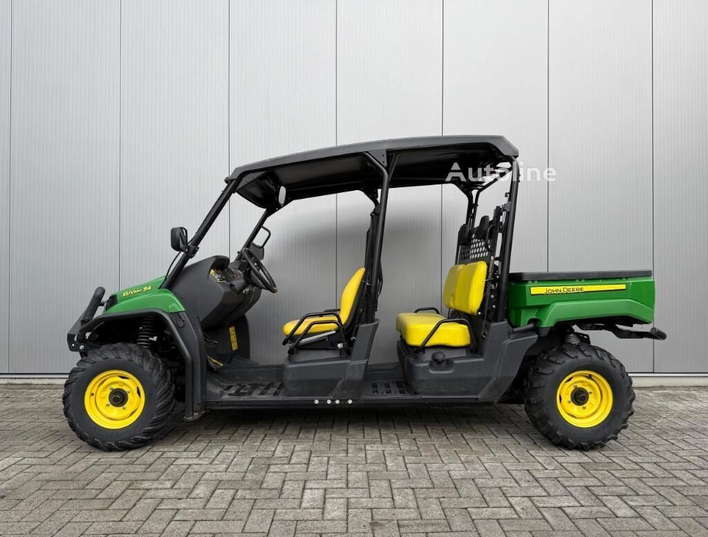 John Deere XUV 550 UTV