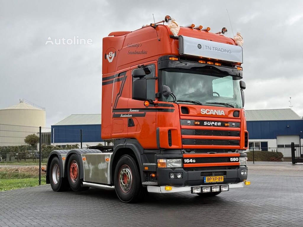 Scania R 164 GA 6X2/4 NA 580 SHOW TRUCK, STEERING FRONT RUNNER, COMPLET tegljač