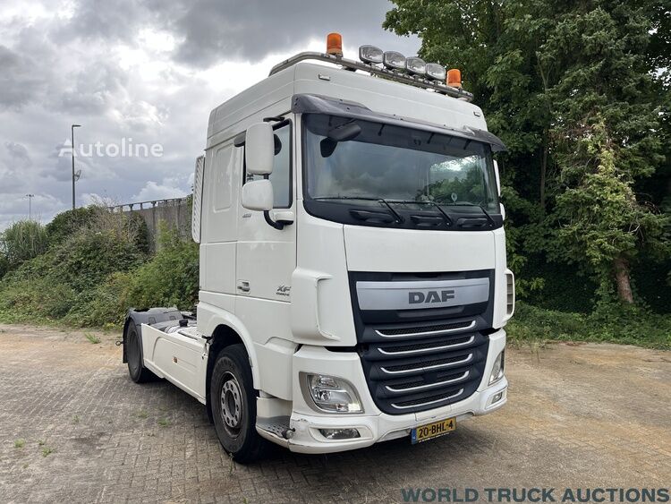 Prodaje se DAF 106XF 460 FT Spacecab MX-13 | Automatic Gearbox | Hydraulics | tegljač na aukciji