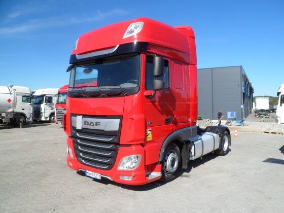 DAF XF 480 FT LOW DECK tegljač