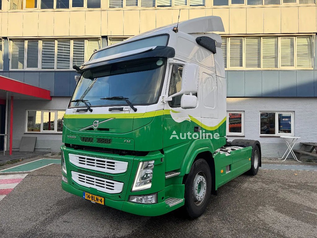 Volvo FM 420 4X2 EURO 6 SKIRTS AUTOMATIC tegljač