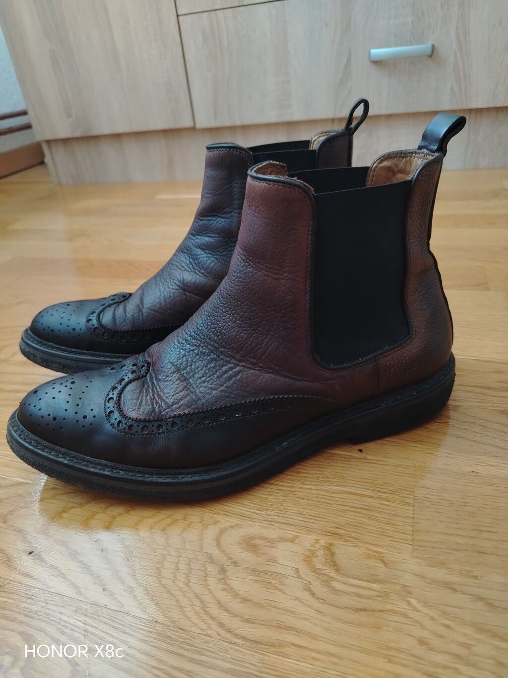 Muske kozne cipele NAVYBOOT ocuvane, bez ostecenja. BROJ 43