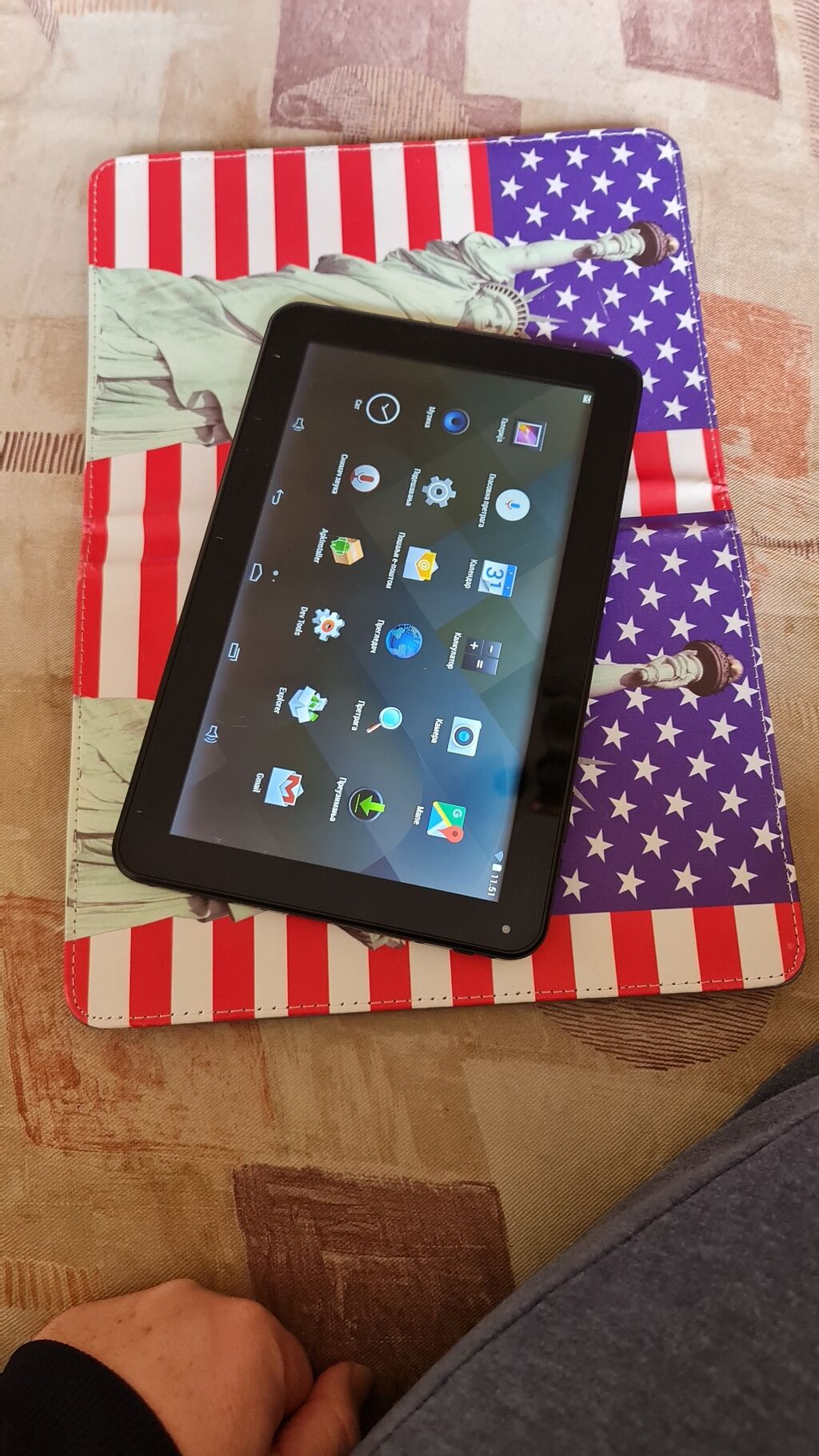 Tablet Smartbook – 7 inča + futrola - Model: Smartbook (natpis na