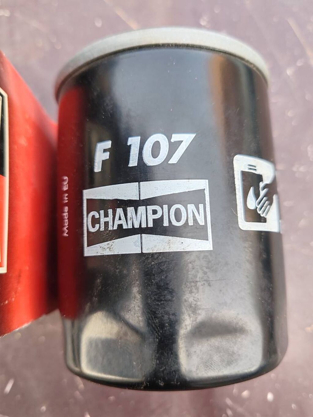 Filter ulja CHAMPION F 107. Novo. Originalno. Cena filtera 400 dinara