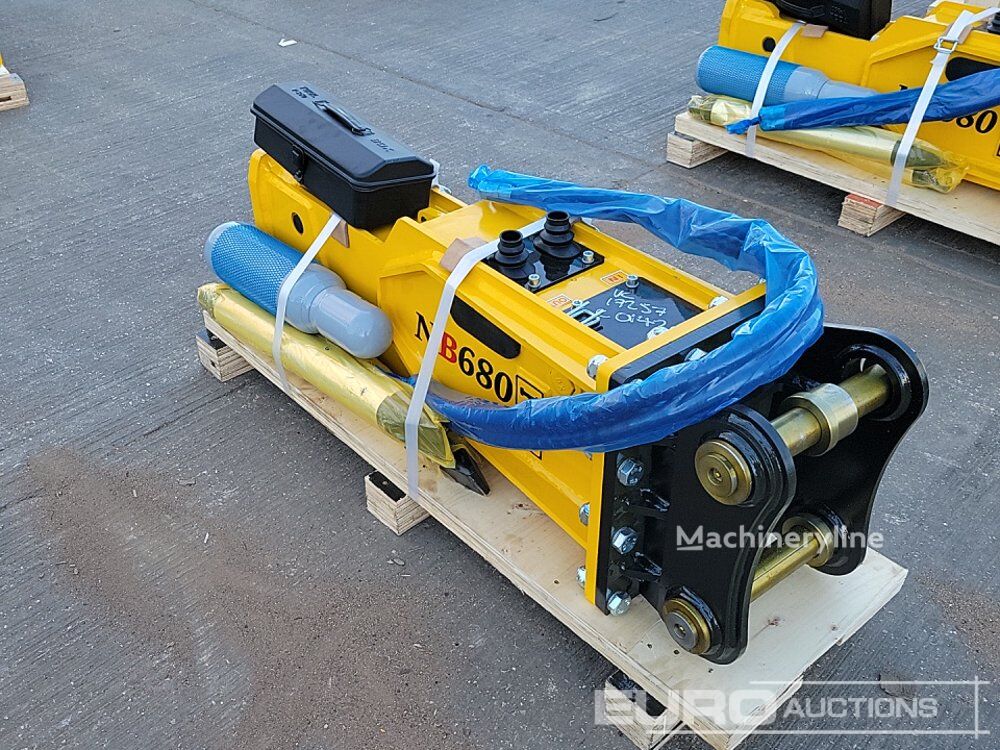 Prodaje se Hydraulic Breaker to suit Excavator hidraulični čekić na aukciji