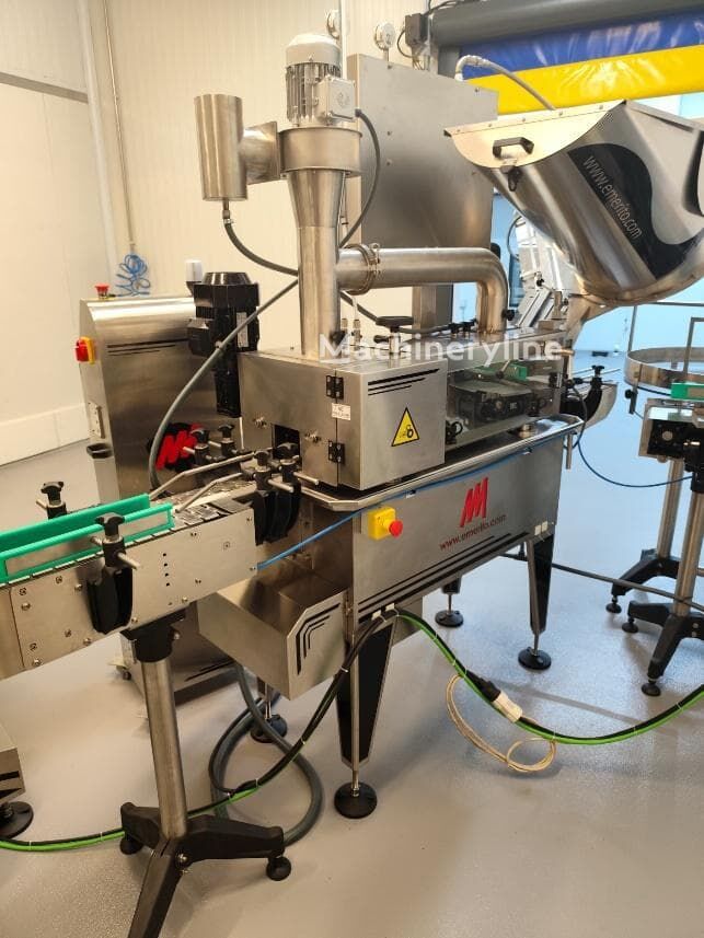 Emerito 1.8 mašina za čepove