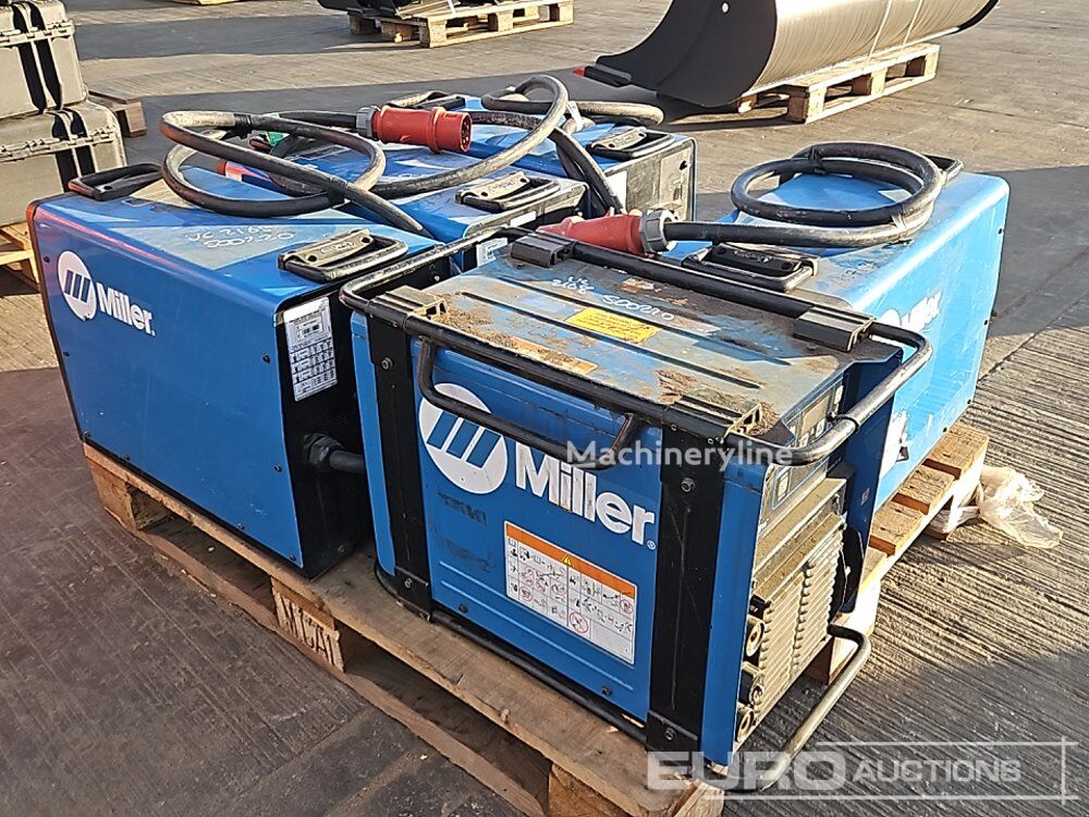 Prodaje se Miller 415 Volt Welder (5 of) drugi generator na aukciji