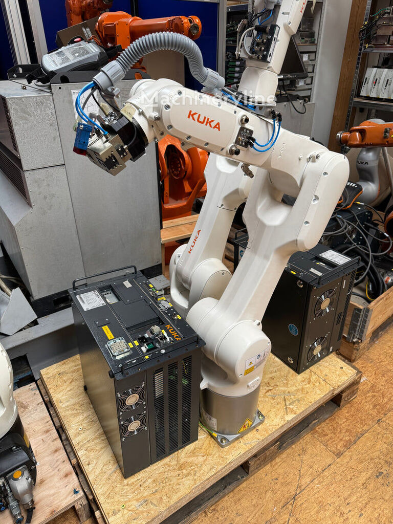KUKA Roboter KUKA KR10 R1100-2/SEL KRC4 komplett - neuwertig industrijski robot