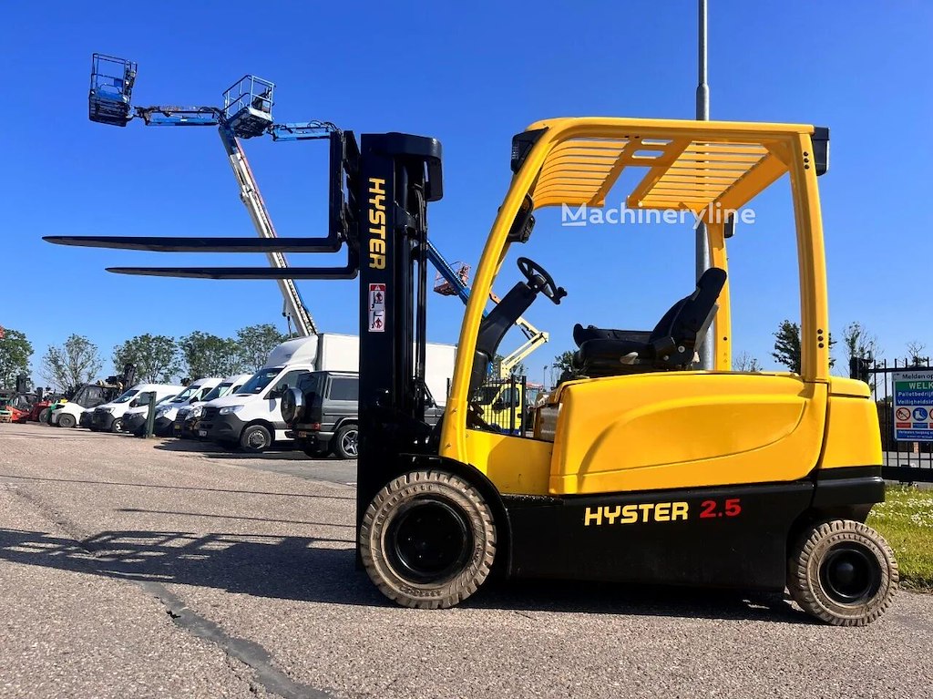 Hyster J2.5XN električni viljuškar