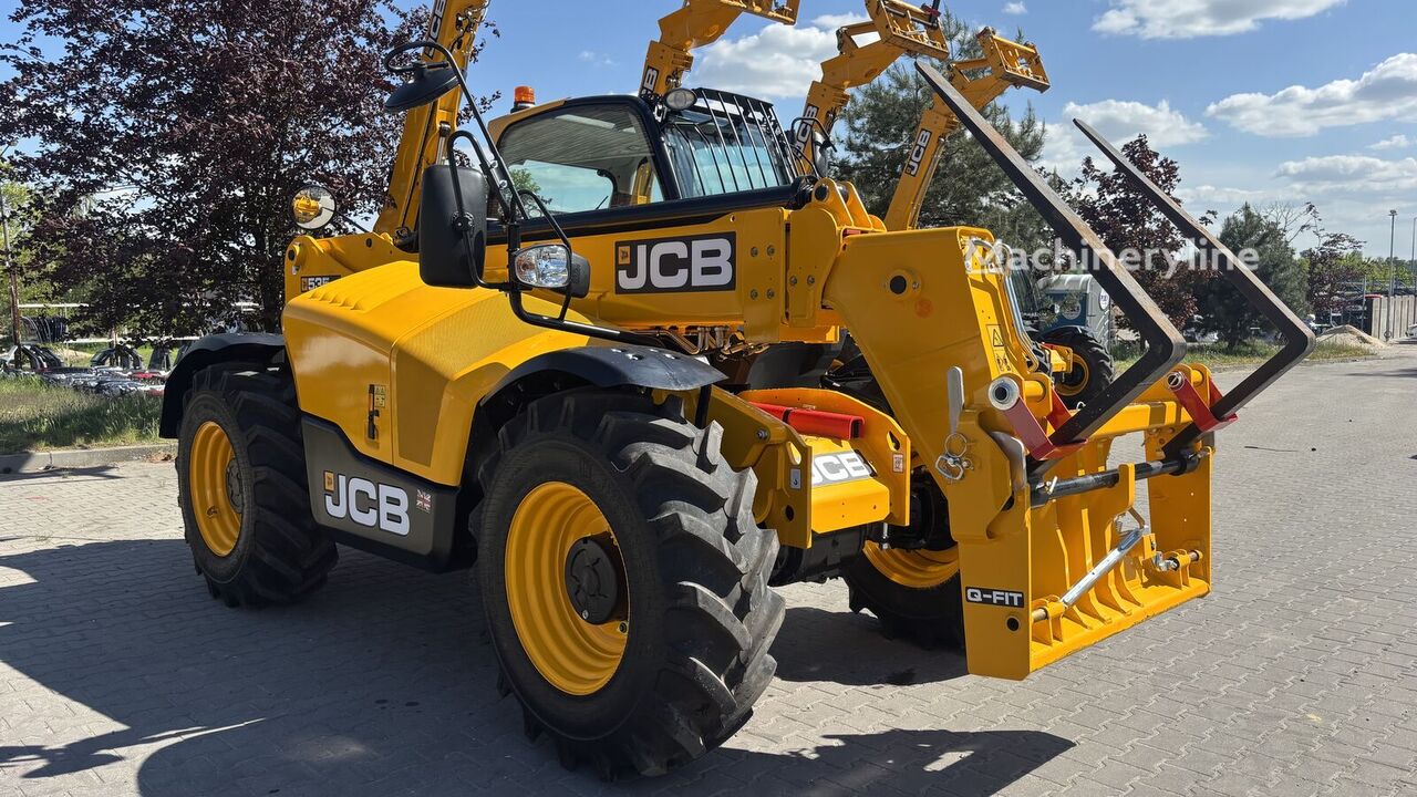 Novi JCB 535 95 teleskopski utovarivač